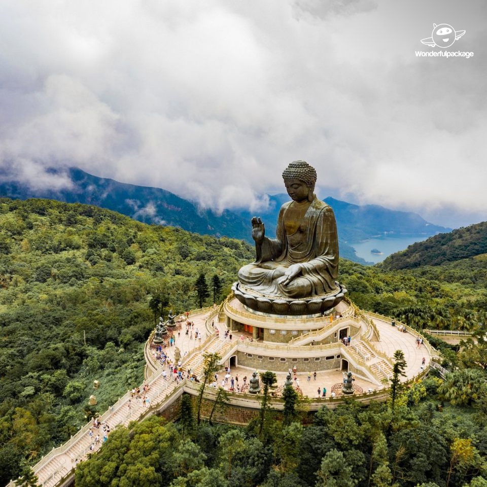 วัดพระใหญ่แห่งเกาะลันเตา Polin Monastery